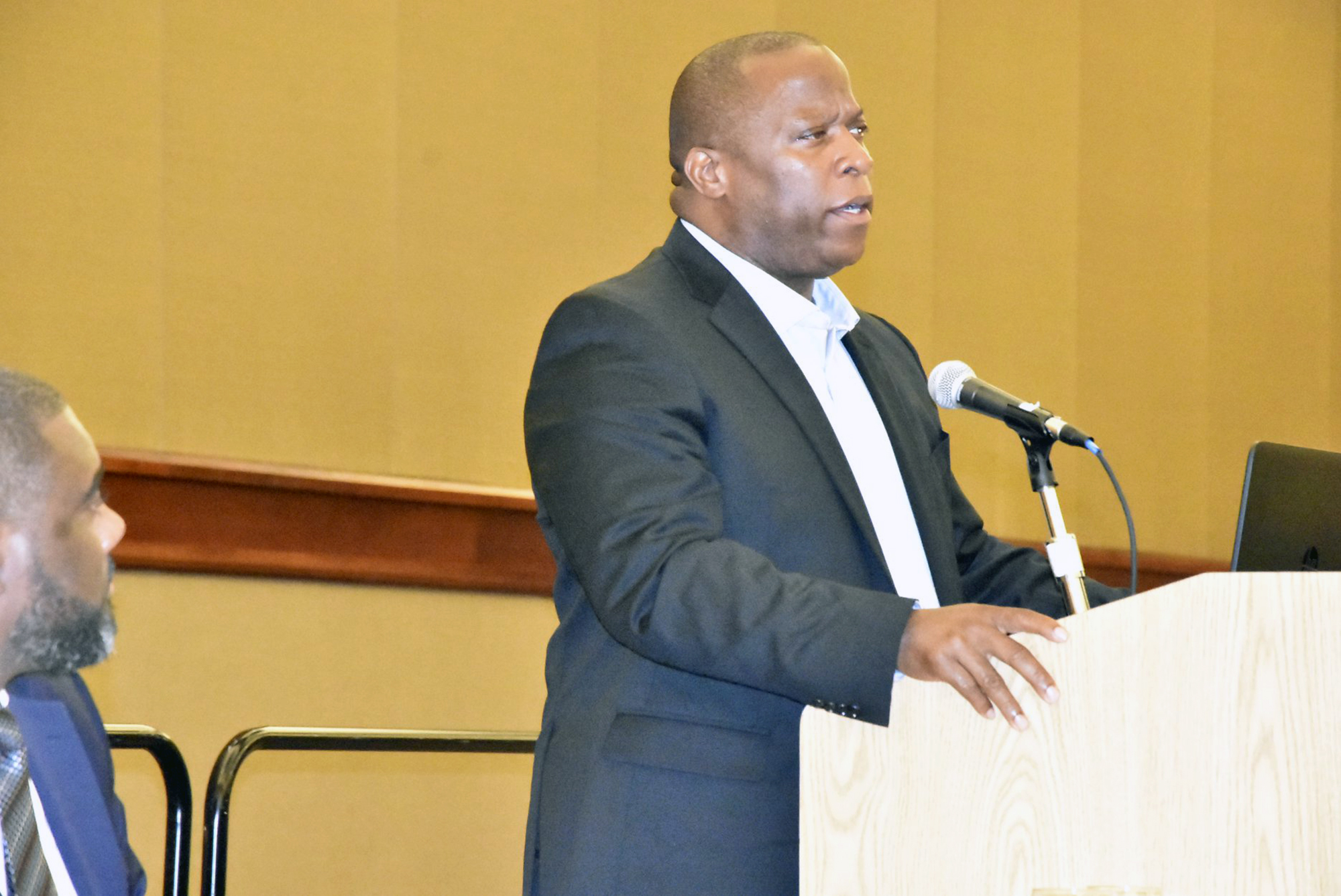 Reginald Ruffin named new director of athletics at Miles College